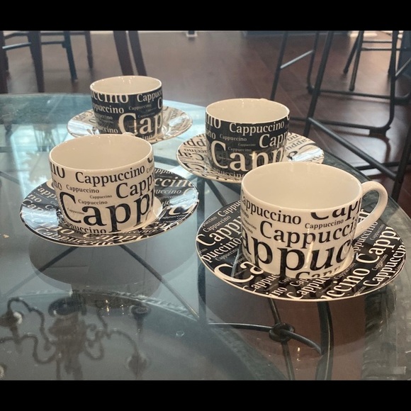 Konitz | Kitchen | 4 New Black And White Konitz Cappuccino Cups And ...